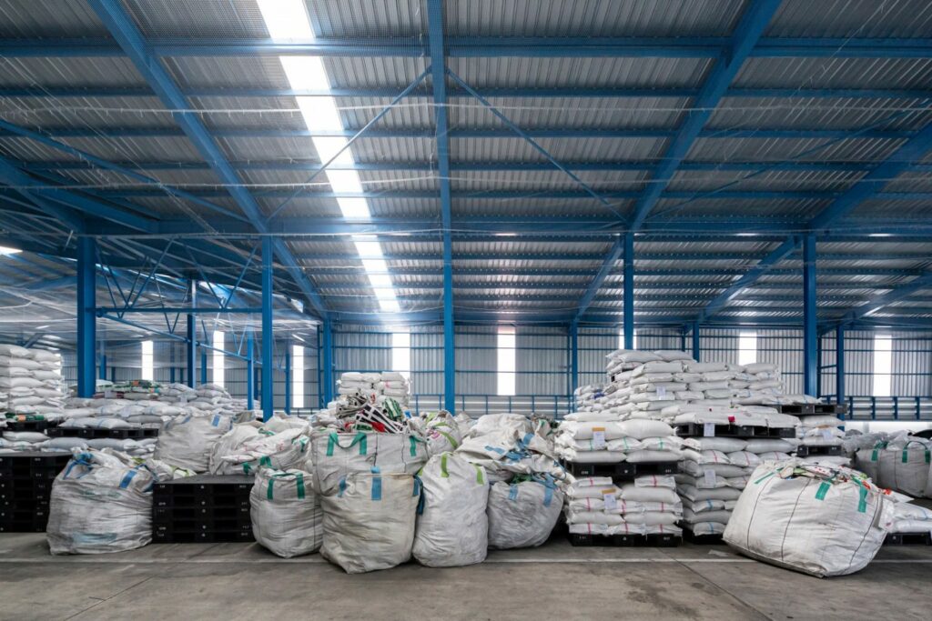 โรงงานไร่ขิงพลาสติกรีไซเคิล - SIAM YAMATO STEEL